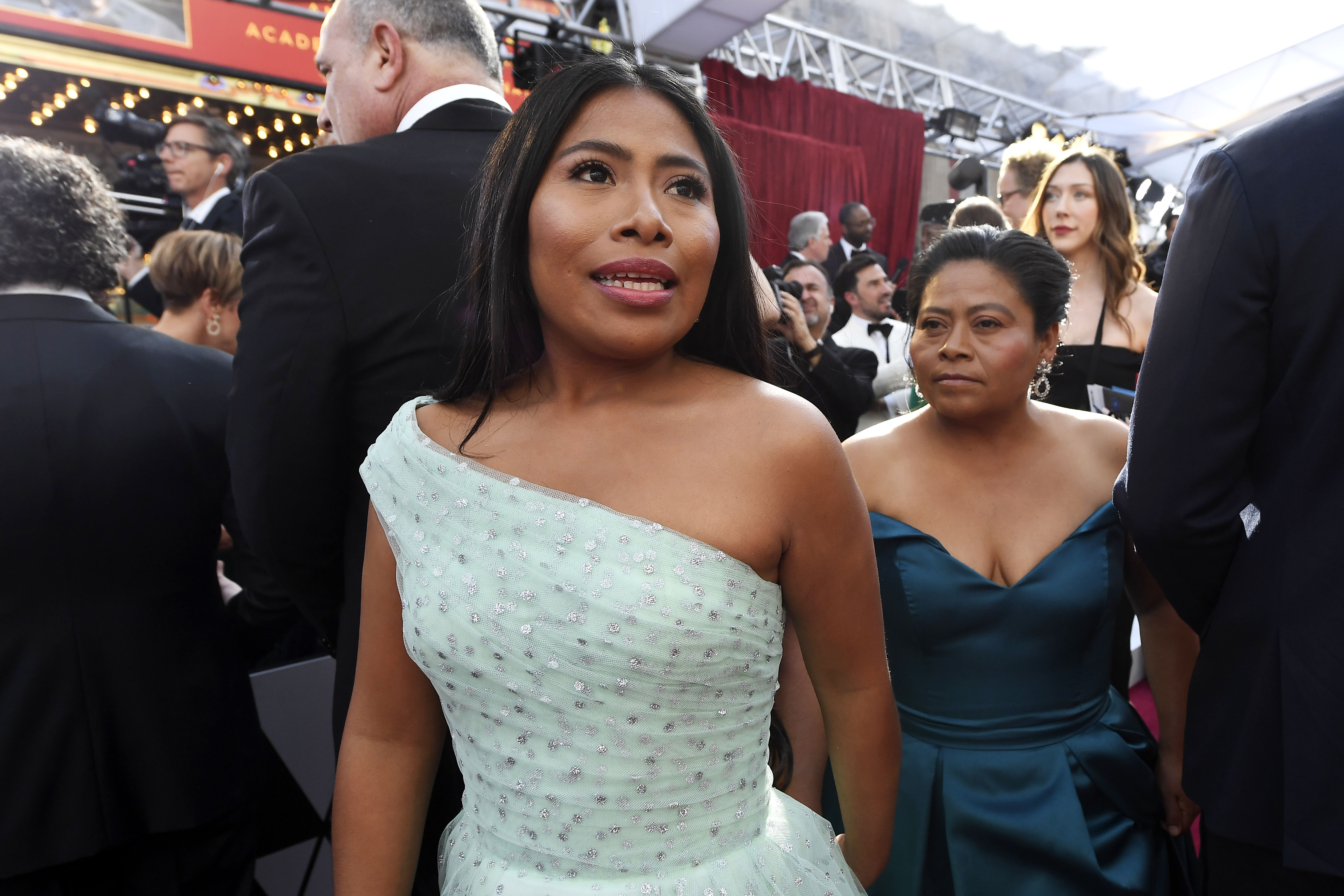 Yalitza Aparicio en los Oscars 2019 [FOTOS + VIDEOS]