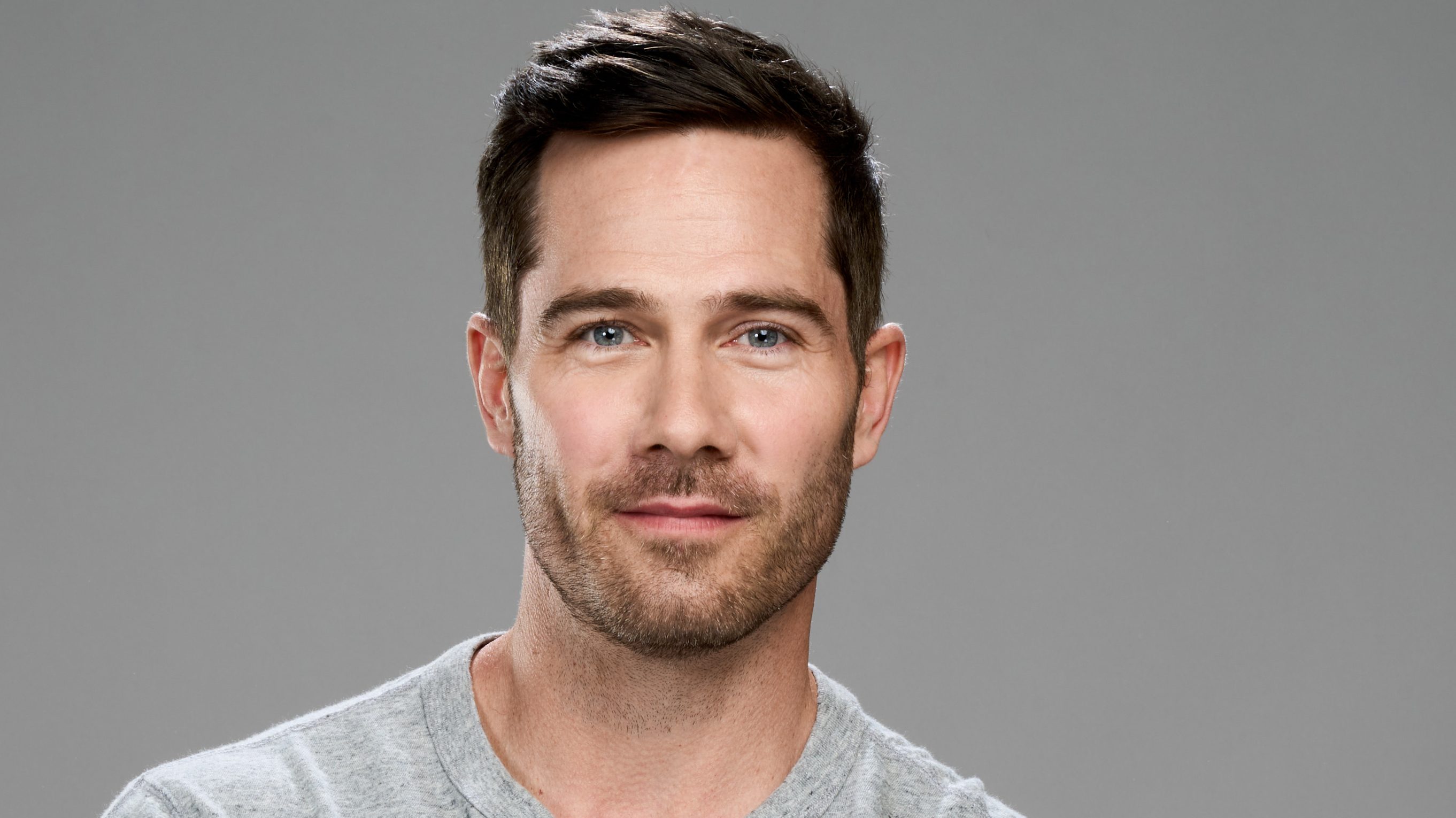 Luke Macfarlane " Su compañero anuncia el nacimiento de la niña ...