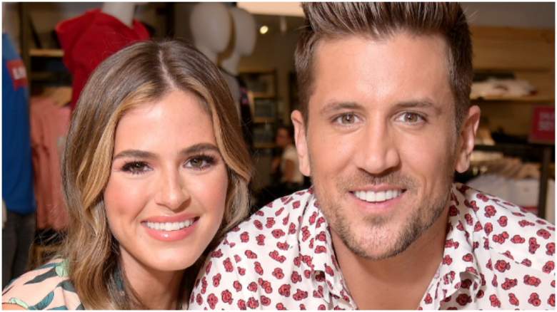 JoJo Fletcher " Jordan Rodgers Pose With Newborn Baby - AhoraMismo.com