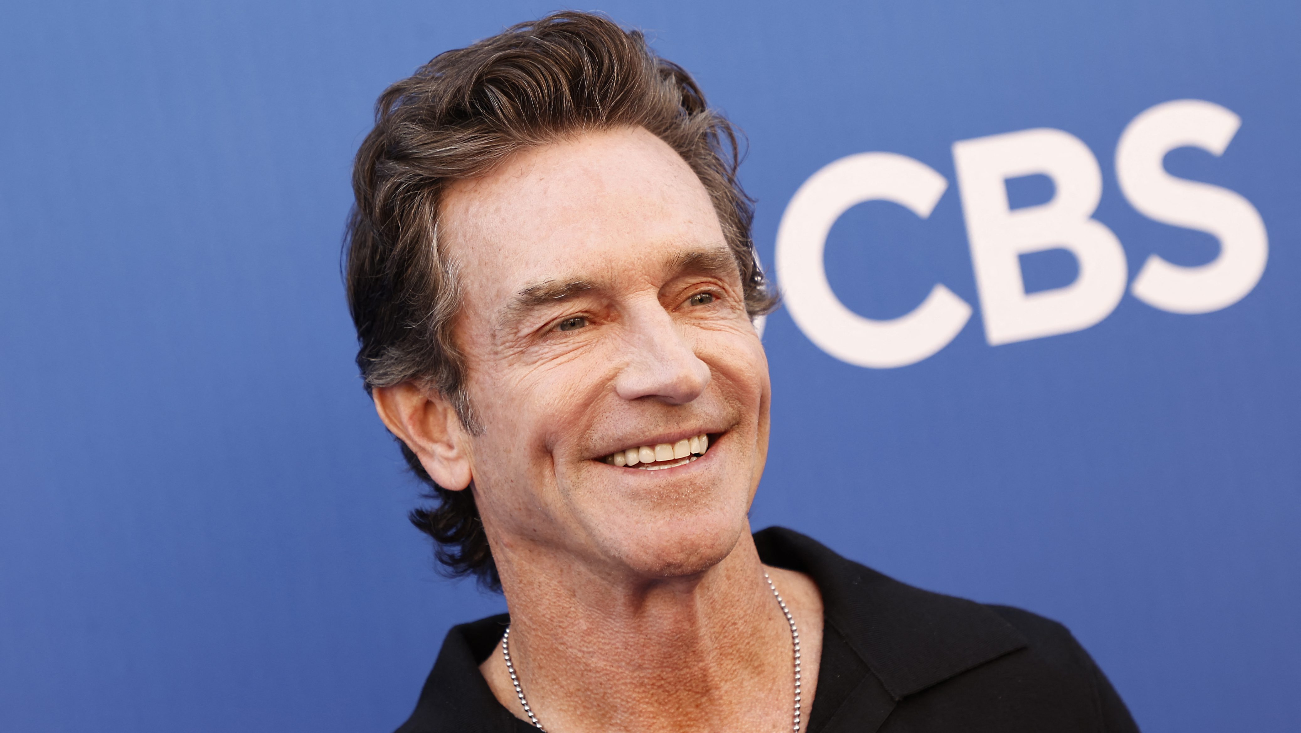 Jeff Probst habla sobre su momento favorito de la temporada 49 de ...