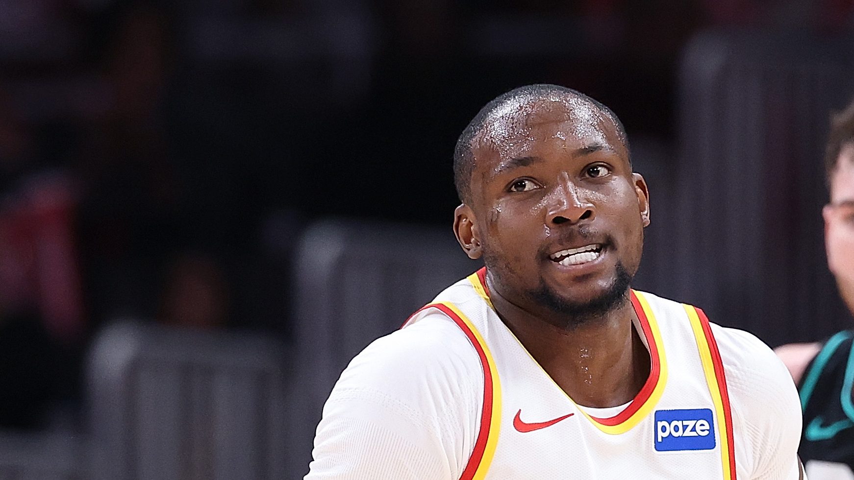 ¿Jugará Jonathan Kuminga esta noche? Los Hawks anuncian su estado de ...
