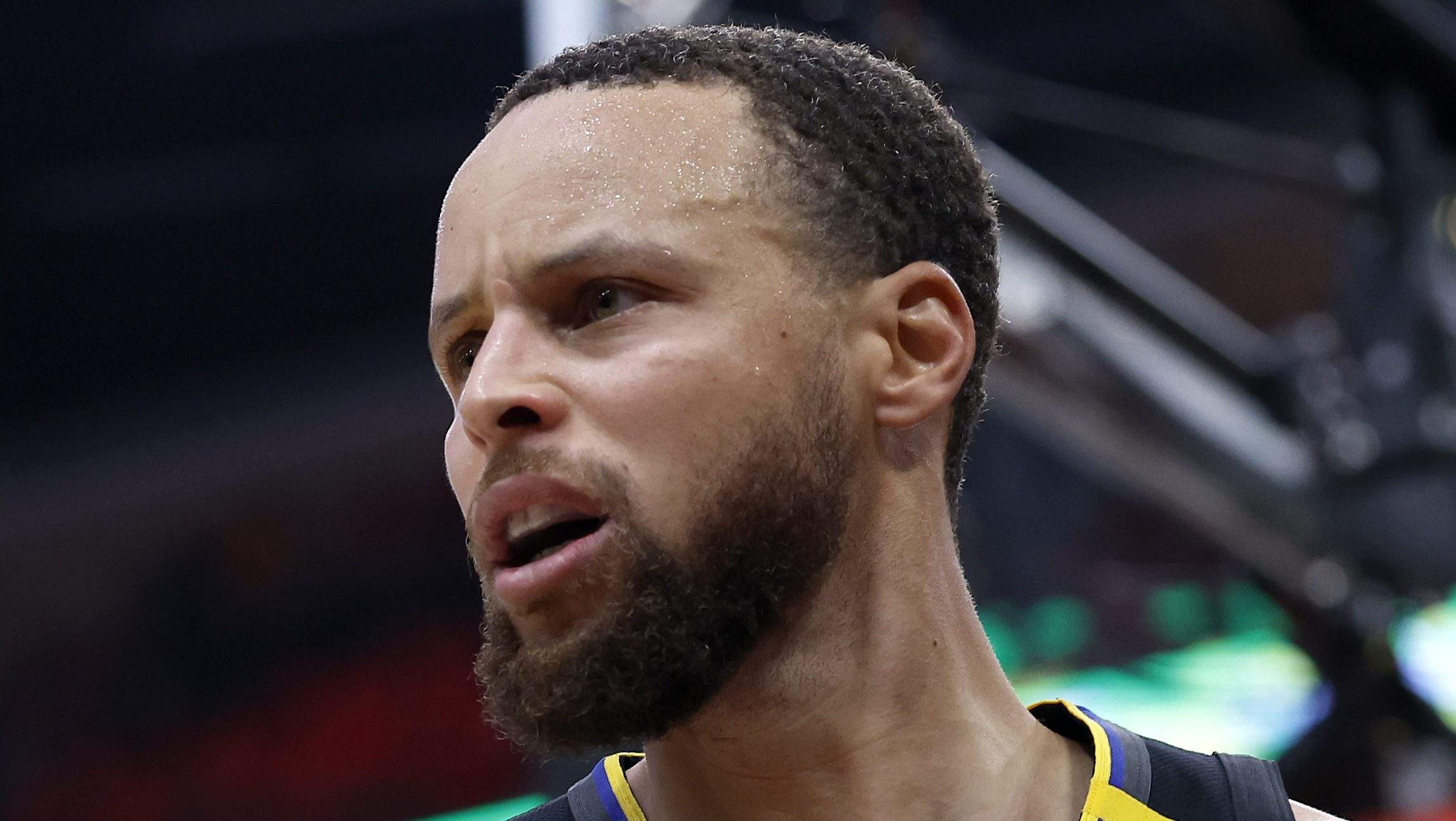 Steph Curry de los Warriors envía un mensaje contundente en una épica ...