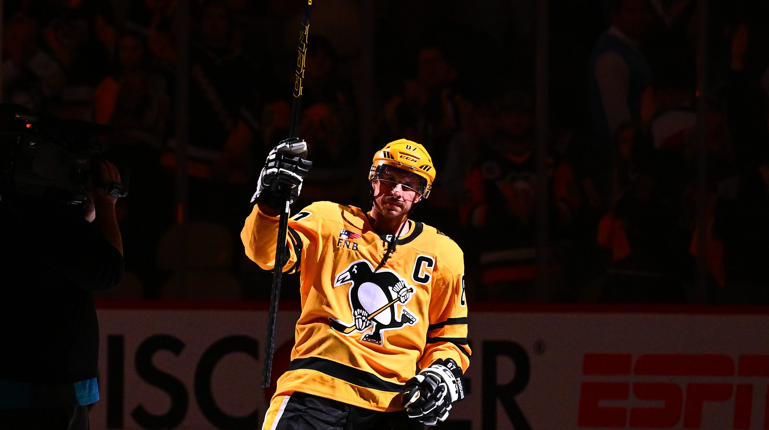 Sidney Crosby busca liderar a los Penguins en una remontada en los ...