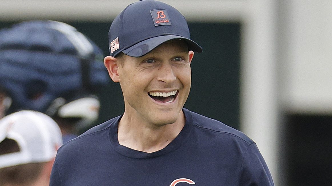 Los Bears revelan la reacción de Ben Johnson a la selección de Dillon ...