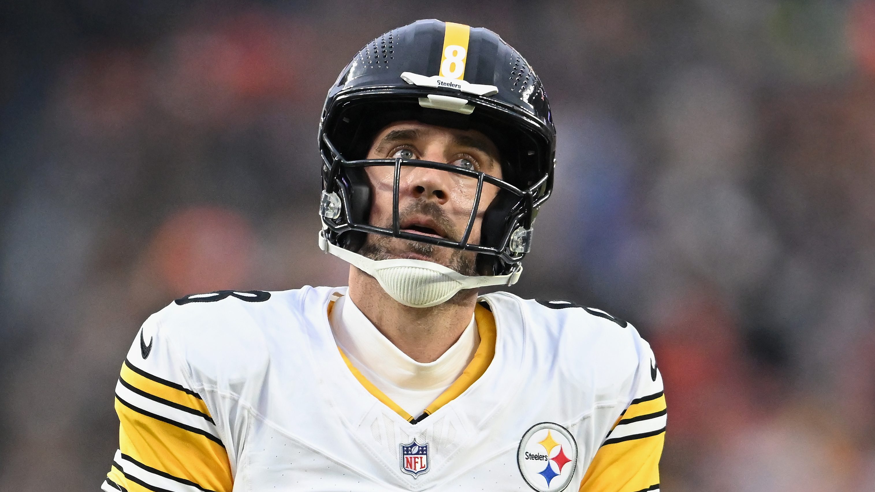 Los Steelers adoptan una postura audaz respecto al retiro de Aaron ...